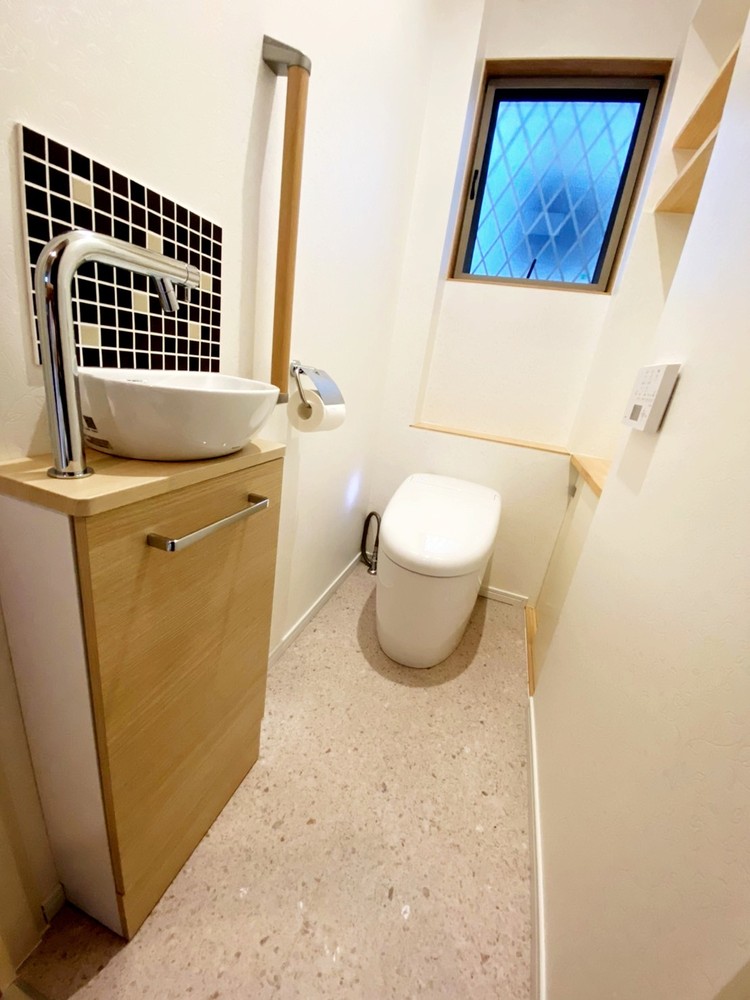 トイレリフォーム施工例のご紹介｜マニカホーム徳重ショールームのスタッフブログ